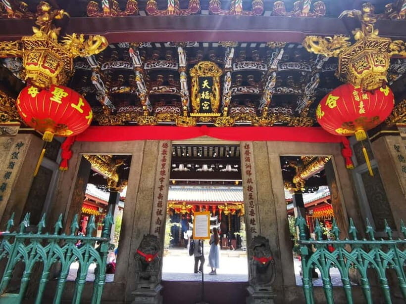 Singapore: Guided Walking Tour of Chinatown & Botanic Garden - Why This Tour Offers Great Value