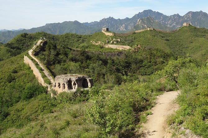 Small Group 15km Great Wall hiking from Gubeikou to Jinshanling - An In-Depth Look at the Tour Experience