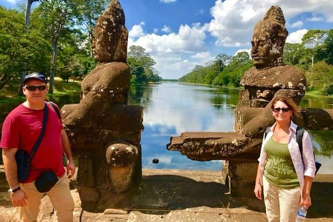 Small-Group Explore Angkor Wat Sunrise Tour with Guide - Practical Tips for the Tour