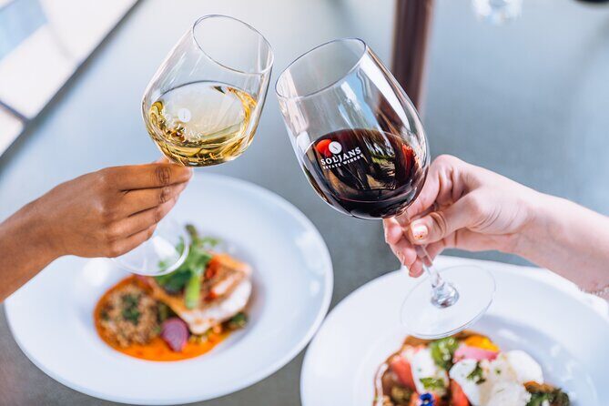 Small-Group Kumeu Wine Country Tour with Wine Tastings & Lunch - FAQs