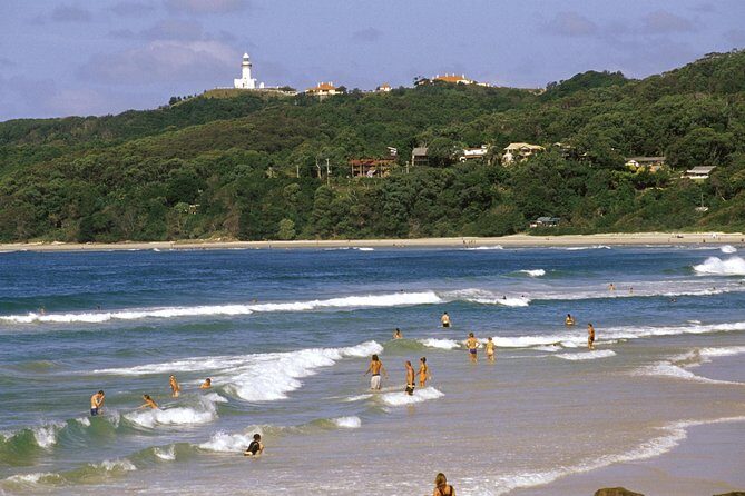 Small-Group Surfing Lessons in Byron Bay - Equipment and Facilities