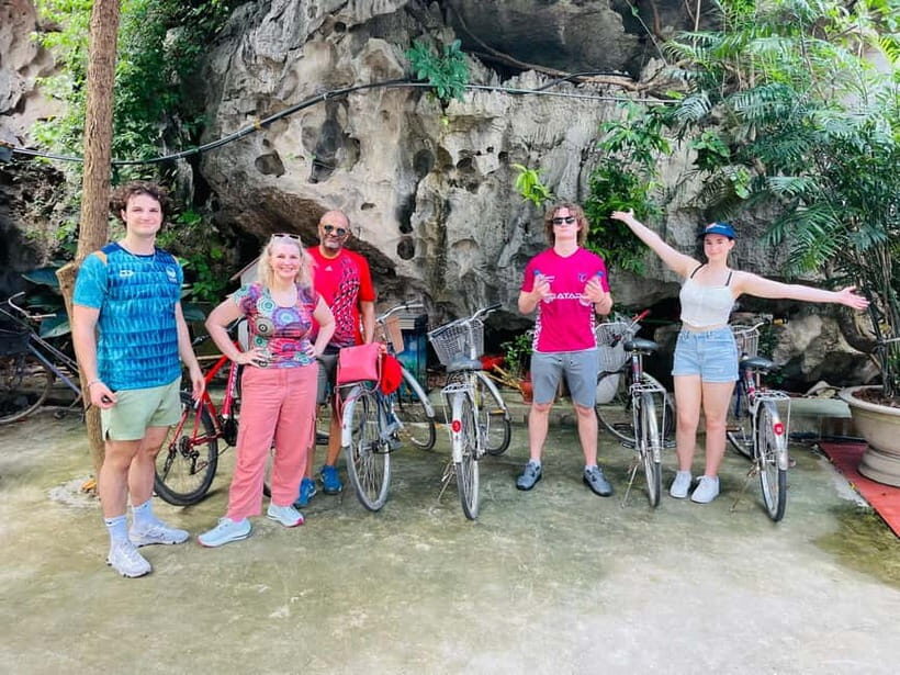 Small Group to Tam Coc - Hoa Lu - Mua Cave 1 Day from Hanoi - An In-Depth Review of the Small Group Tour to Tam Coc, Hoa Lu, and Mua Cave