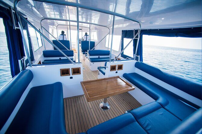 Speedboat Transfer between Maafushi and Guraidhoo - The Price and Its Perceived Value