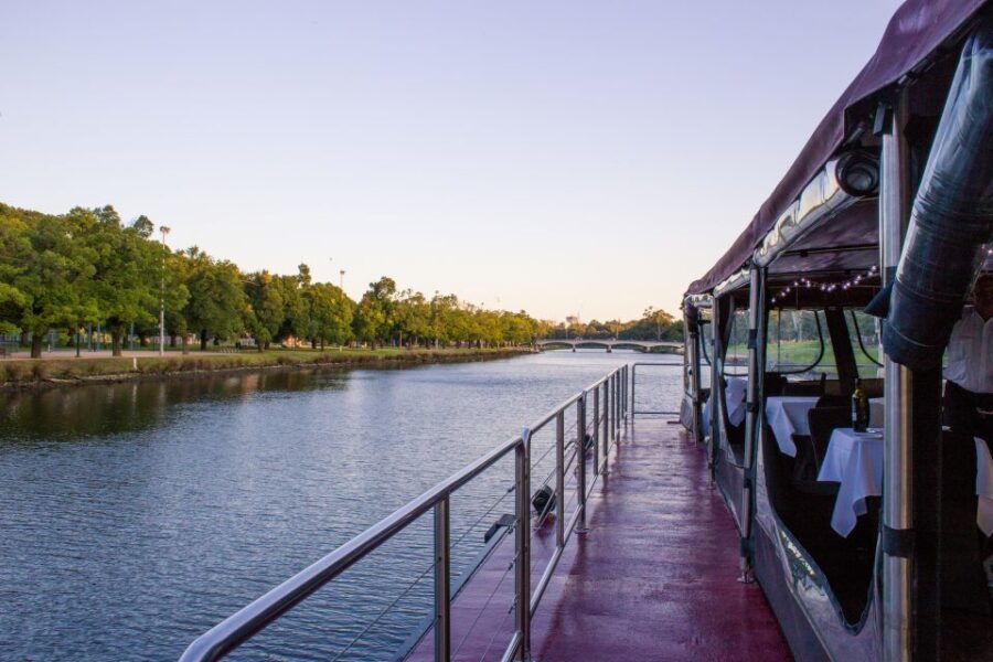Spirit of Melbourne 4-Course Cruise with Drinks - The Itinerary and Sights