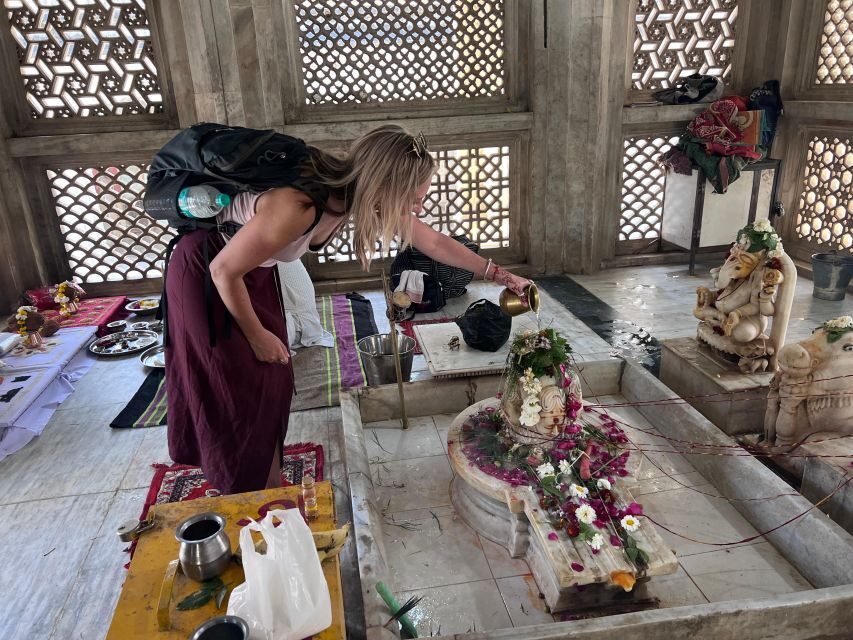 Spiritual Walking tour with Puja Ceremony -The Pushkar Route - An In-Depth Look at the Pushkar Route Spiritual Walking Tour