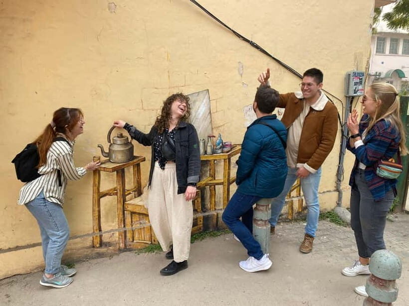 Street Art Walk & Lodhi Gardens with Chai & Food - What You Can Expect: A Step-by-Step Breakdown