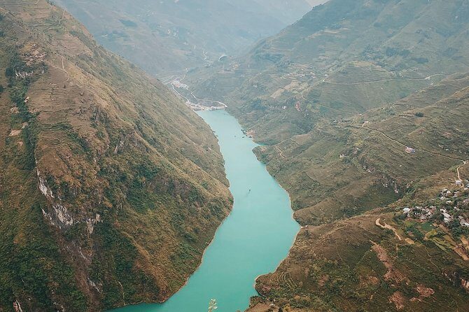 Stunning Ride in Ha Giang Loop - Day 2: From Yen Minh to Dong Van and the Geo-Park