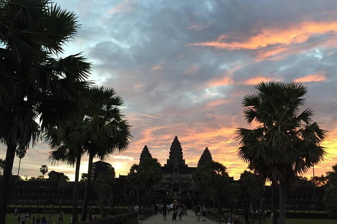 Sunrise At Angkor Wat and Beng Mealea Off Beaten Track - Who Should Consider This Tour?