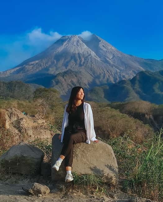 Sunrise Merapi Vulcano, Borobudur Temple & Prambanan Temple - In-Depth Breakdown of the Day