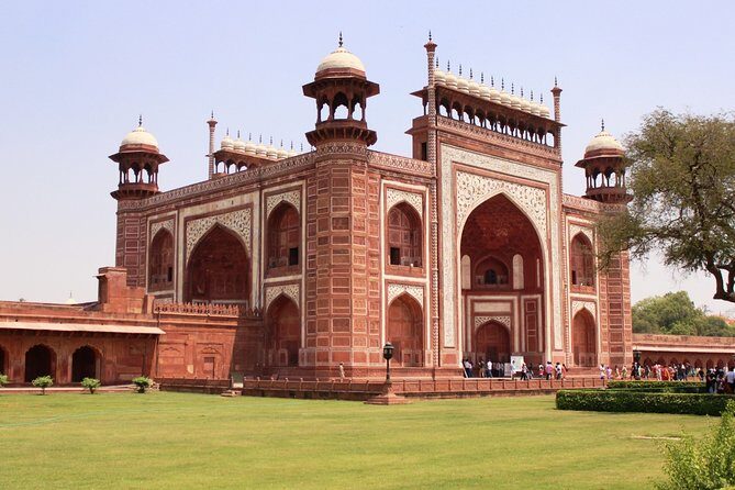 Sunrise Taj Mahal Private Day Trip from Jaipur - Transportation and Comfort