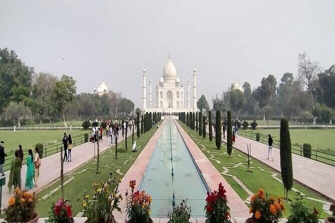 Sunrise Taj Mahal Tour By Car from Delhi - Private Tour - Transportation and Comfort