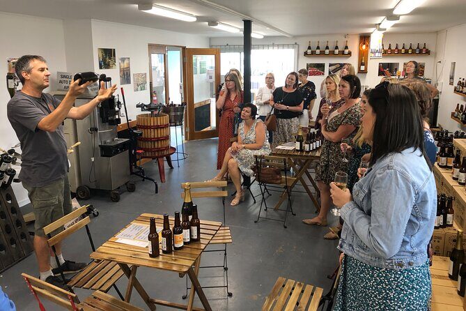 Sunshine Coast & Noosa Private Wine Tour Inc. Lunch & Tastings - Who Will Enjoy This Tour?