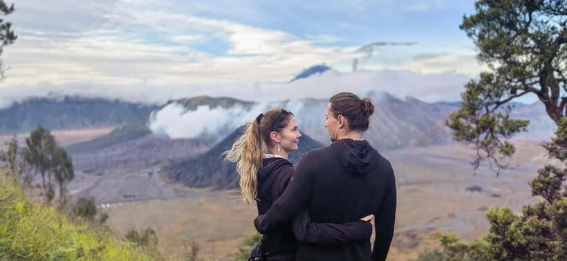 Surabaya: Budget Friendly Private Bromo Sunrise Tour - Authentic Experiences and Customer Feedback