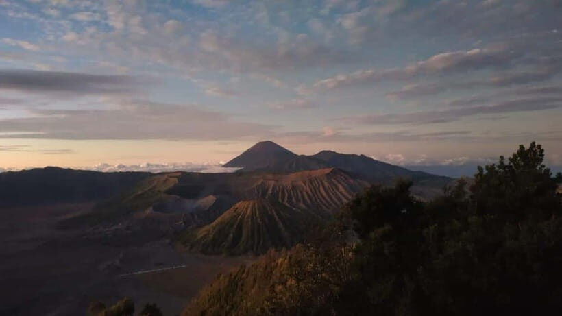 Surabaya: Mount Bromo Sunrise & Crater Climb Tour - The Experience at a Glance