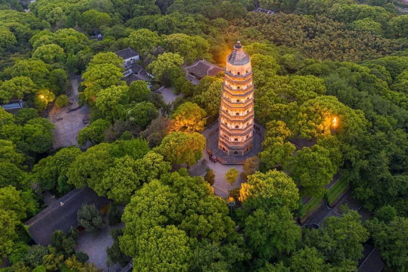 Suzhou: Huqiu Adult Tickets without Time Slots - The Natural and Architectural Balance