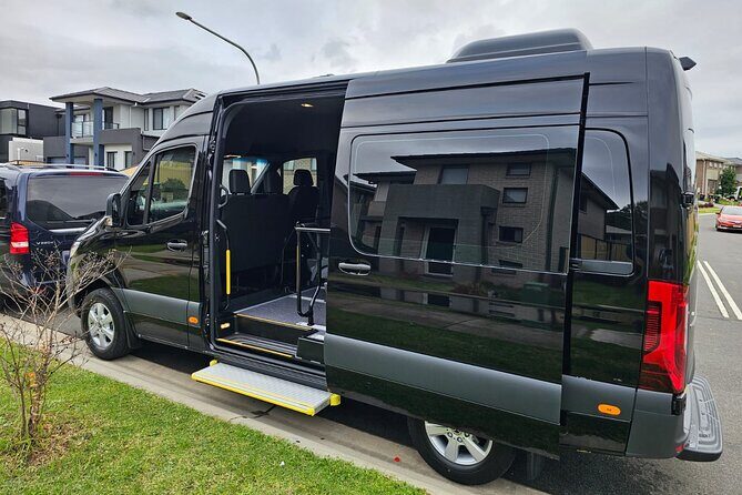 Sydney Airport Private Luxury Transfers - Timing and Punctuality