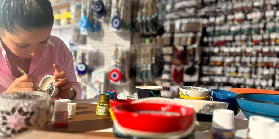 Sydney: Ceramic Plates & Bowls Paint and Sip Classes - The Experience: What to Expect Step-by-Step