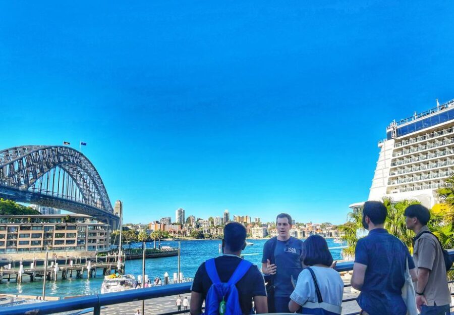 Sydney: City & The Rocks 3.5-Hour Walking Tour with a Drink - What Sets It Apart