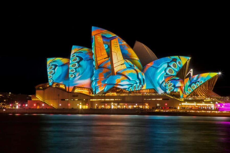 Sydney Coastal Highlights and Ferry Ride Half Day Tour - Who Will Love This Tour?