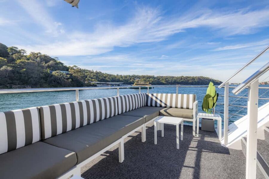 Sydney: Elvis Tribute Show Harbour Cruise with Buffet - Is It Worth the Price?