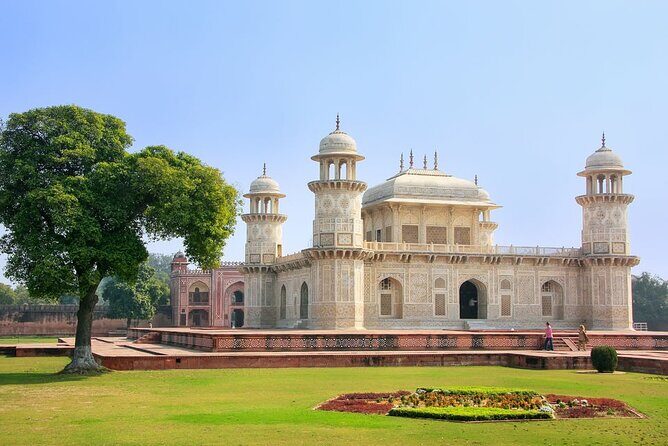Taj Mahal Day Tour from Delhi by Car - What Travelers Say
