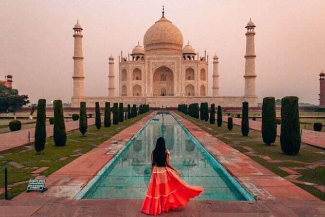 Taj Mahal Day Trip with Lunch by Car from Delhi - Visiting Agra Fort – A Step Back in Time