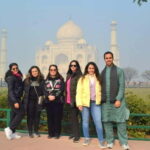 Taj Mahal: Guided Tour with Professional Photoshoot - Detailed Breakdown of the Experience