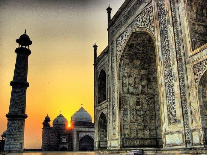 Taj Mahal Skip-The-Line Entry Tickets with Guided Tour - Ease and Convenience with Pre-Booking