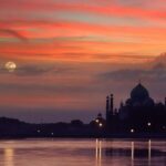 Taj Mahal Sunset Tour By Tuk Tuk with Private Guide - The Itinerary: What to Expect