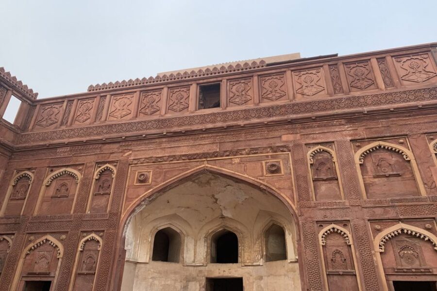Tajmahal With Mausoleum Skip The Line Ticket With Guide - What Makes This Tour a Great Choice