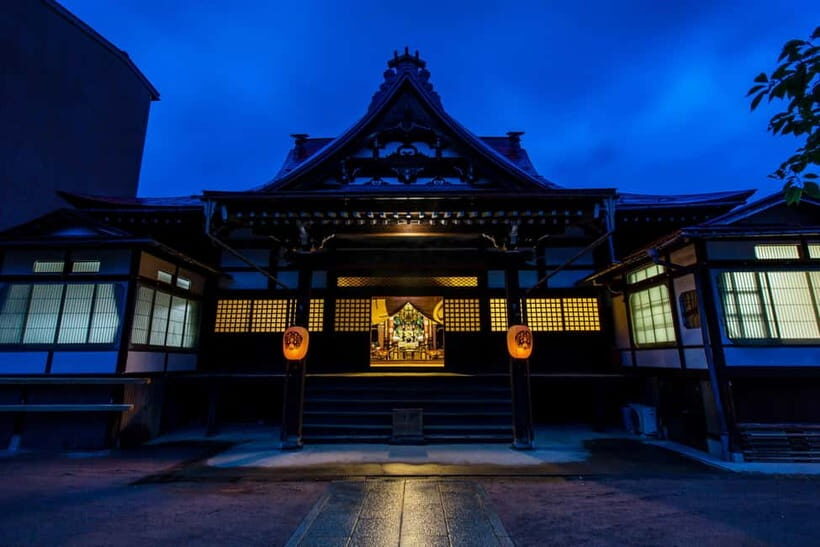 Takayama: Onigiri and miso soup making at a buddhist temple - Experience Breakdown: What You Can Expect