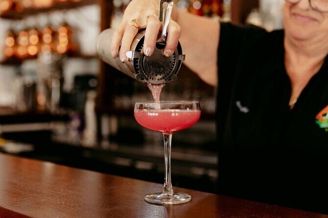 Tamborine Mountain Distillery Cocktail Masterclass - Is This for You?
