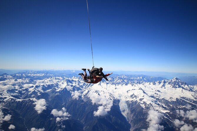 Tandem Skydive 18,000ft from Franz Josef - Key Points