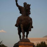 Tashkent city Night Tour with Dinner & Free Pro Photography - Who Will Enjoy This Tour?