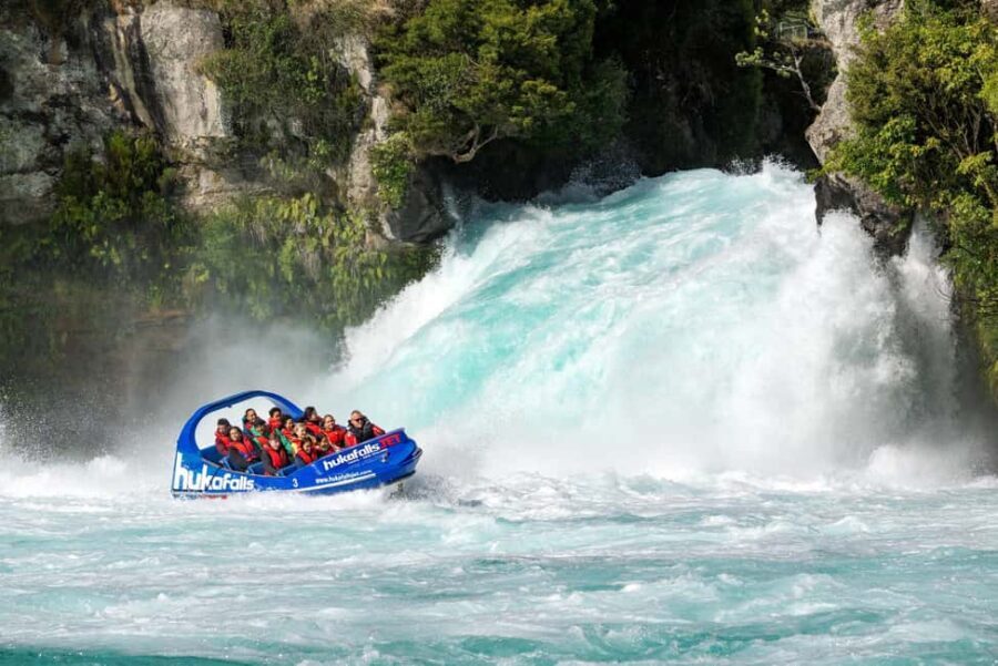 Taup: Huka Falls 30-Minute Jet Boat Experience - What to Expect During the Ride