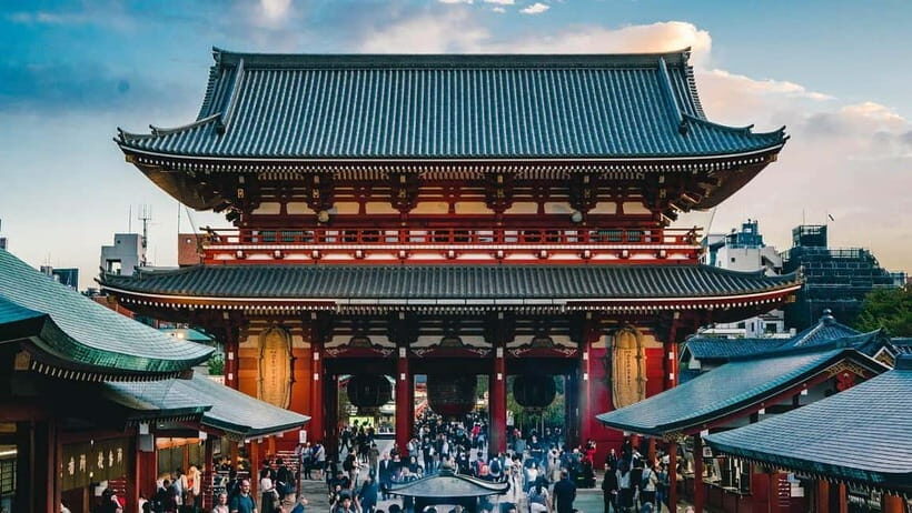 The Spirit of Tokyo: Past, Present, Forever In A Guided Tour - The Spirit of Shibuya and Harajuku