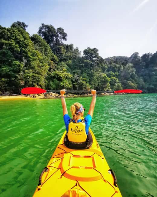 The Two Gods - The Experience of Kayaking in the Marine Reserve