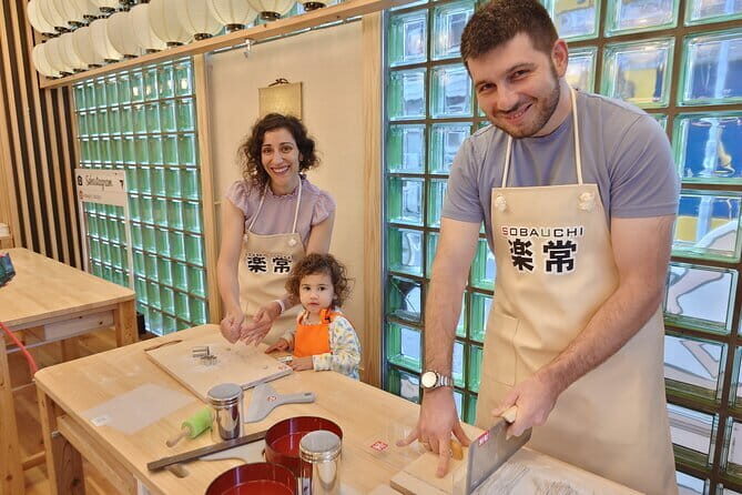 Tokyo 5hr Private Guided Tour & 1hr Soba Making Experience - A Day in Tokyo: What to Expect