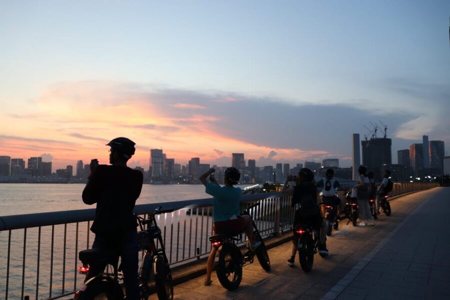 Tokyo Bay Area: Sunset Night View 3h E-bike Guided Bike Tour - Why This Tour Offers Excellent Value