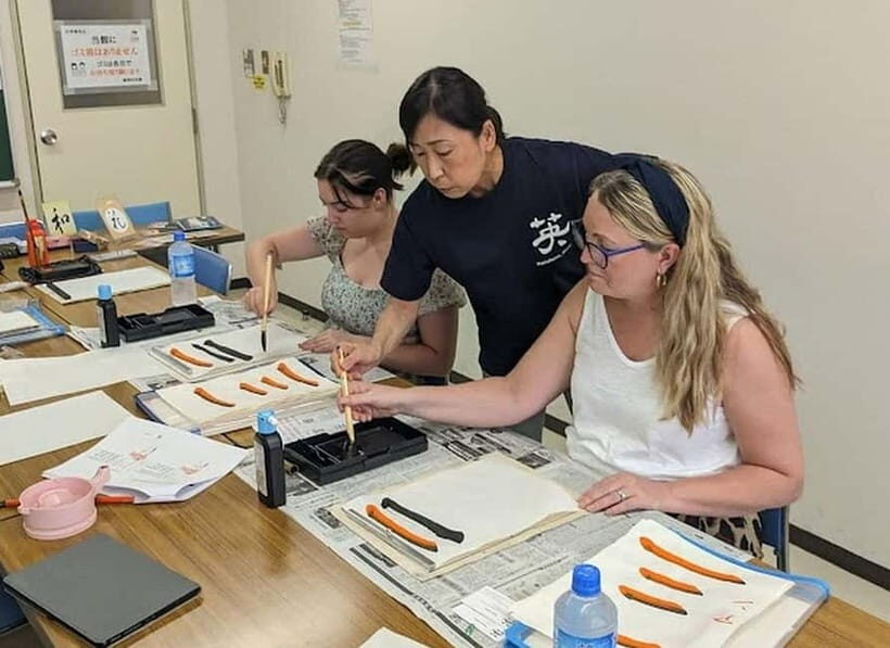 Tokyo: Calligraphy Class and Walking Tour - Detailed Breakdown of the Experience