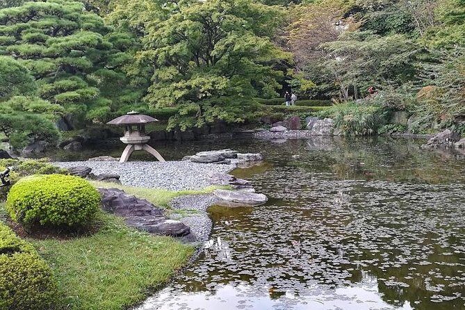 Tokyo highlights, High Rise Observatory, Meiji shrine, Imperial palace Garden - Who Will Love This Tour?