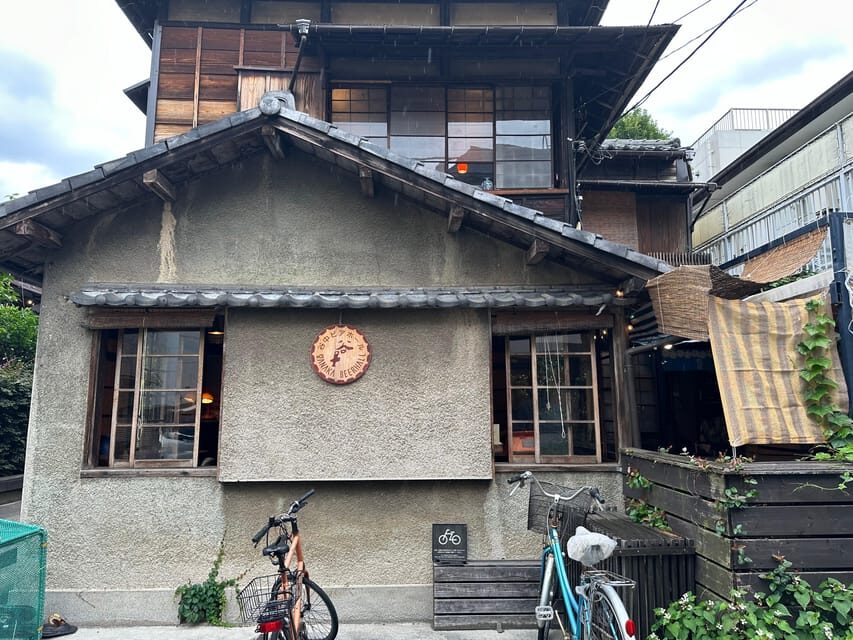 Tokyo : Stroll in the Old traditional town~Yanaka & Nezu - Why the Price Offers Good Value