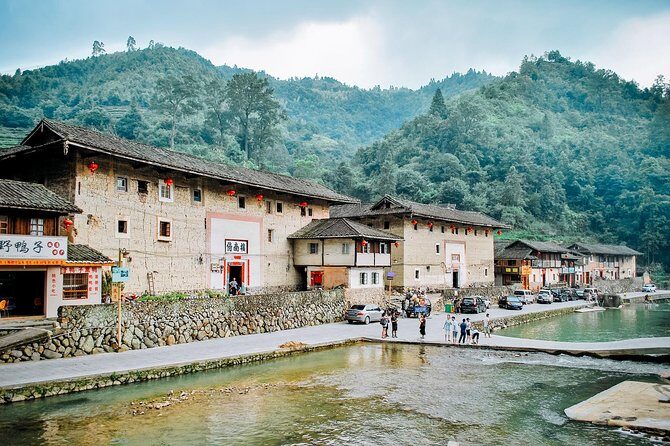 Tour Guide and Car: Private Day Tour to Tianluokeng Tulou from Xiamen - The Practical Side: Pricing and What’s Included