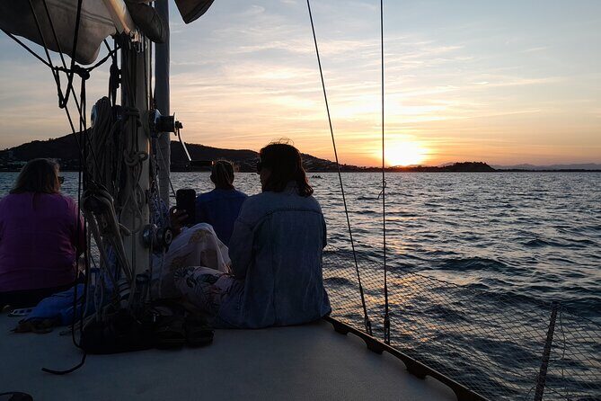 Townsville Sunset Sail Cruise Boat Tour Charter Hire Sailing Hire - Authentic Feedback from Travelers
