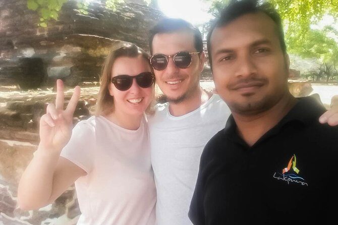 Transfer between Colombo Airport (CMB) and Tri, Koggala - Who Is This Transfer Best For?