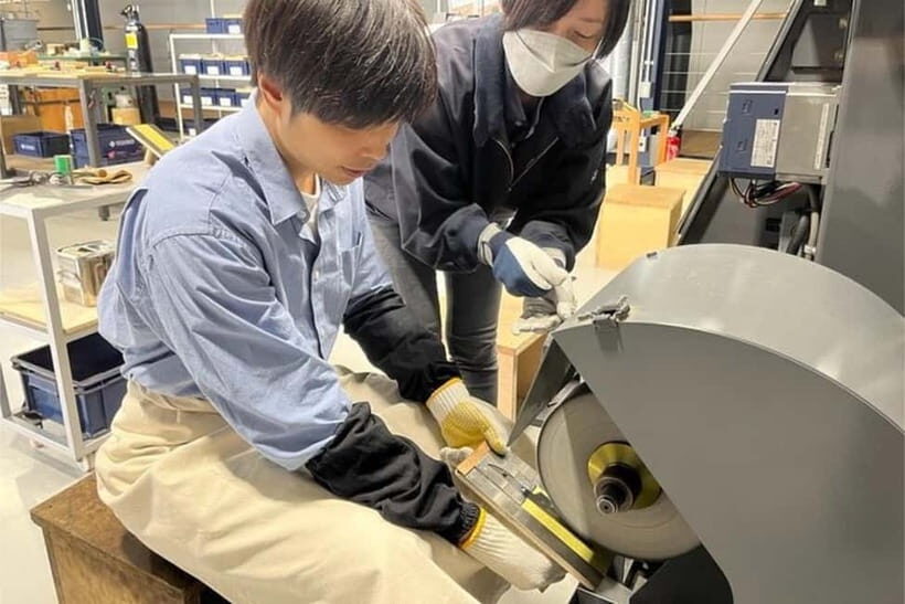 Tsubame Sanjo Fruit Knife Making Tour with Licensed Guide - Exploring the Tours Itinerary in Detail
