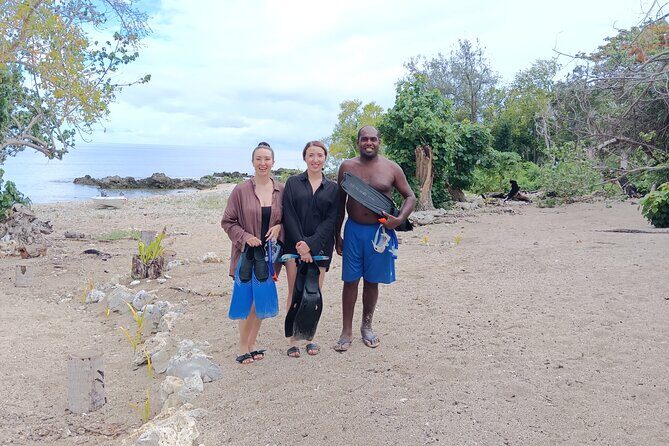 Turtle Encounter with Yumi Tours - The Snorkeling Itinerary: From Nemo City to Giant Clams