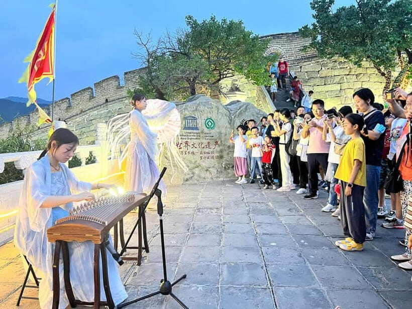 Twilight Glow at Mutianyu Great Wall Evening Bus Tour+Ticket - Who Will Love This Tour?