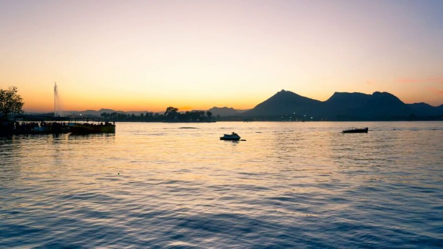 Udaipur: Guided Ghat Tour and Boat Ride - What Travelers Are Saying about the Experience