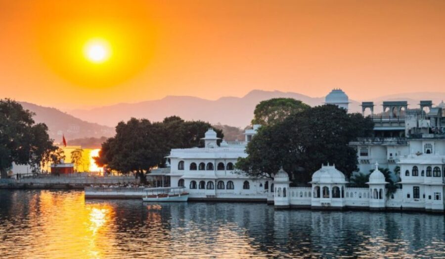 Udaipur U N E S C O Heritage Day Tour - Transportation and Guide Experience